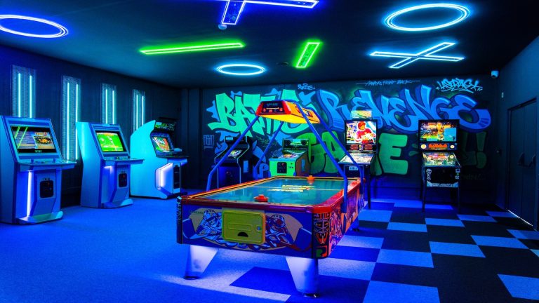 Arcade Room - Laser X - O Seu Espaço de Laser Tag